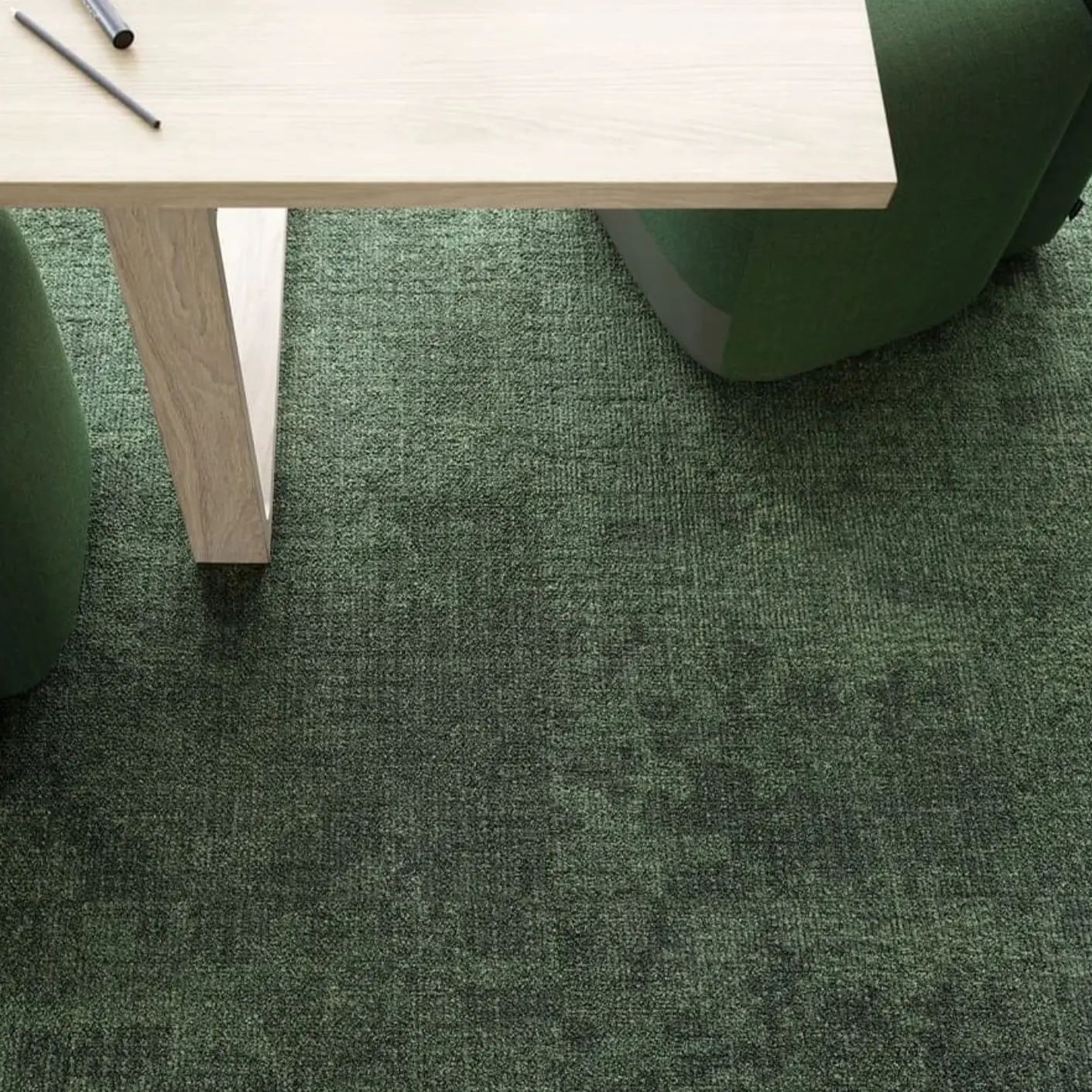 Transition Leaf Carpet Tile/Broadloom – Tapis Rugs & Carpet