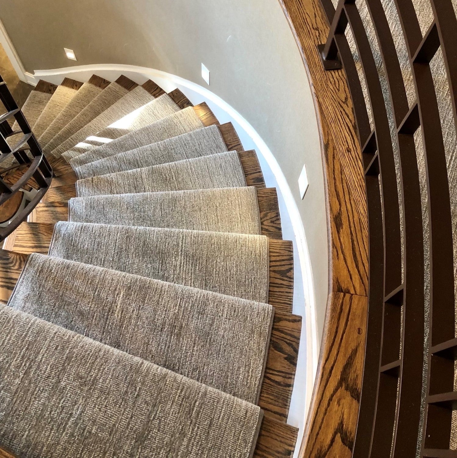 Elkhorn Stair Runner / Broadloom – Tapis Rugs & Carpet